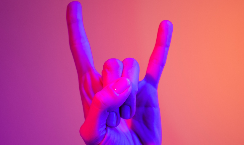 Metal-Mashup mit Sleigh Bells | egoFM